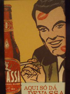 Cervejaria Devassa - Fachada, Letra Caixa, Quadros e Neon - Comunicação ...